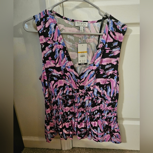 sofia by sofia vergara | Tops | Sofia Vergara Tank L | Poshmark